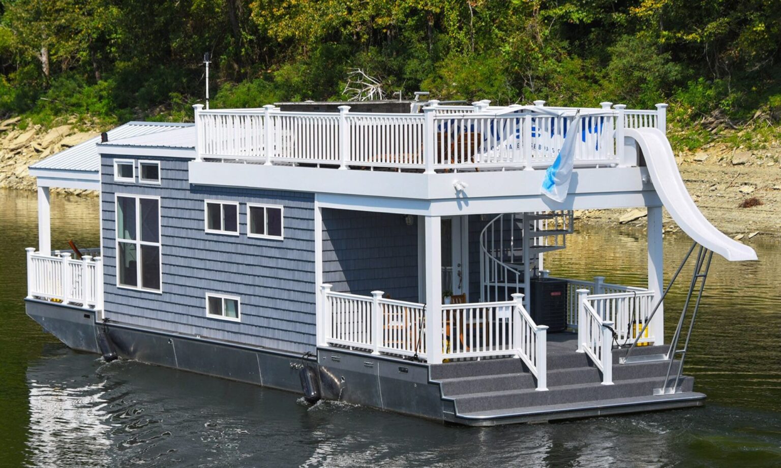 Buy A New or Used Houseboat or Rent a Houseboat